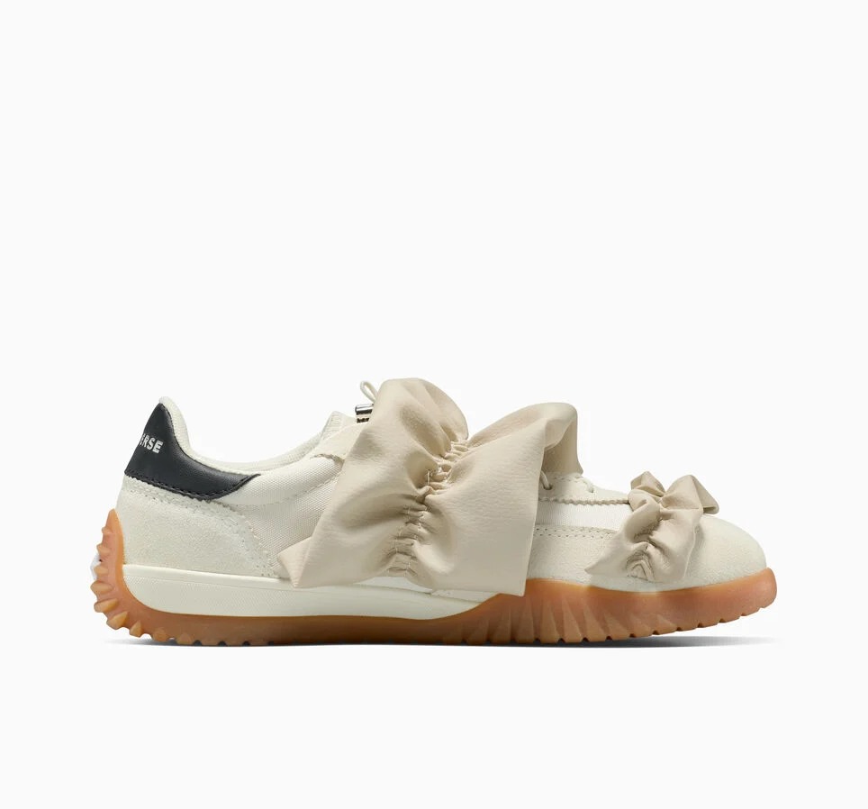 Converse Run Star Trainer Ruffle Egret A17732C | More Sneakers