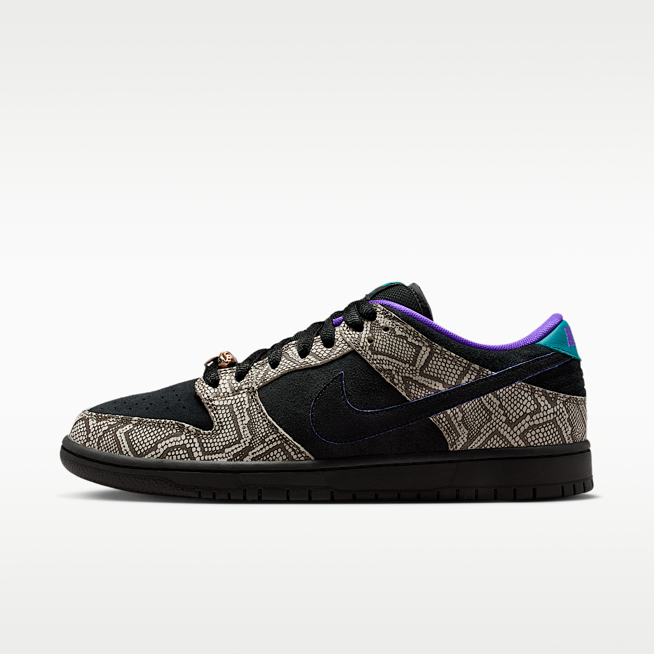 Dashawn Jordan x Nike SB Dunk Low Copperhead IB6208-200 | More Sneakers
